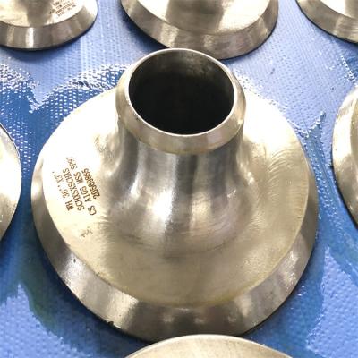 Cina Il tubo del collo della saldatura di ASME B16.47 rf flangia acciaio inossidabile PN6 ha forgiato WN in vendita
