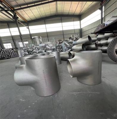 Cina 316 304 saldatura testa a testa riducentesi dei montaggi KS del T di acciaio inossidabile 48 X a 22 pollici in vendita