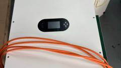 13kWh Vertical LiFePO4 Battery Residential Energy Storage