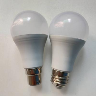 Cina Lampadina del LED con CA di sostegno di RoHS 85-265V del CE della batteria 7W 10W 12W 15W 18W 3000K 4000K 5000K 6000K in vendita