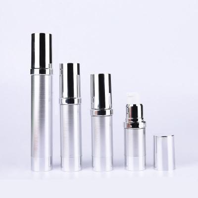 China スナップとしてプラスチック銀製の円形の目のクリーム色の空気のないびん80ml for sale