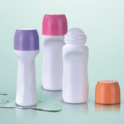 中国 PPは緑のOvercapsのプラスチックびんの香水の容器のロールを貼る 販売のため
