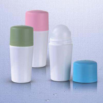 Cina Rotolo essenziale della pasta del deodorante bianco sulla bottiglia di plastica con Overcaps rosa in vendita