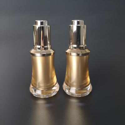 Cina L'oro moderno 15ml di lusso profuma la bottiglia di olio essenziale acrilica con l'olio del contagoccia in vendita