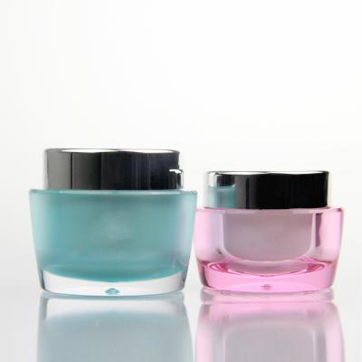 China Tarro de empaquetado de acrílico poner crema facial cosmético de lujo del envase 20G de la pared doble redonda en venta