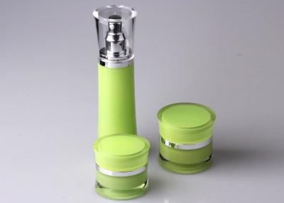 Cina La lozione di plastica vuota senz'aria imbottiglia 30ml 50ml con cura di pelle della pompa LFGB in vendita
