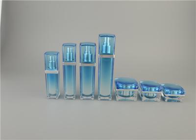Cina Bottiglie di plastica della lozione della bottiglia di lusso professionale buona del mercato per l'imballaggio cosmetico in vendita
