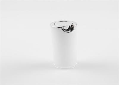 Cina Il PE cosmetico vuoto di plastica i pp 15ml 30ml dei barattoli della crema compone l'OEM facciale in vendita