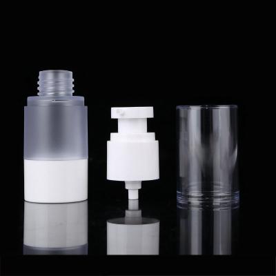 Cina Il cosmetico senz'aria di plastica glassato imbottiglia la bottiglia della pompa di trucco COME materiale in vendita
