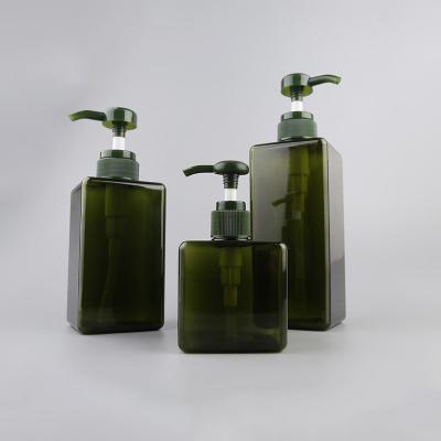 Cina Bottiglia di plastica vuota quadrata verde 250ml 450ml 350ml della pompa della lozione dei pp in vendita