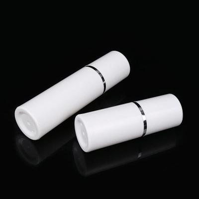 Cina Bottiglia senz'aria di plastica della lozione di cura di pelle dei pp 50ml 30ml in vendita
