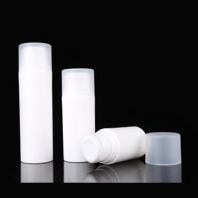 Cina Bottiglie cosmetiche senz'aria bianche della lozione 15ML 30ML 50ML in vendita