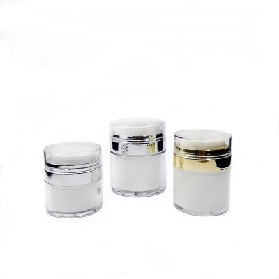 中国 白い表面クリームPP 15g 30gの空気のない空の化粧品の瓶 販売のため