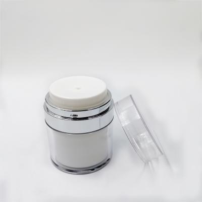 Cina Barattoli cosmetici vuoti senz'aria bianchi della crema di fronte pp 15g 30g in vendita