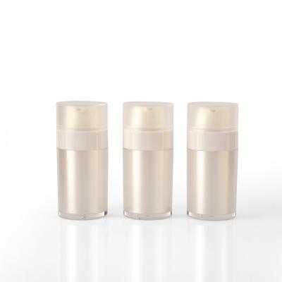 Cina Bottiglie cosmetiche senz'aria di plastica rotonde del coperchio 30ml di cura di pelle in vendita