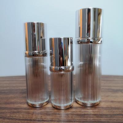 中国 贅沢15ml 30ml 50ml PPの空気のないローションのびん 販売のため