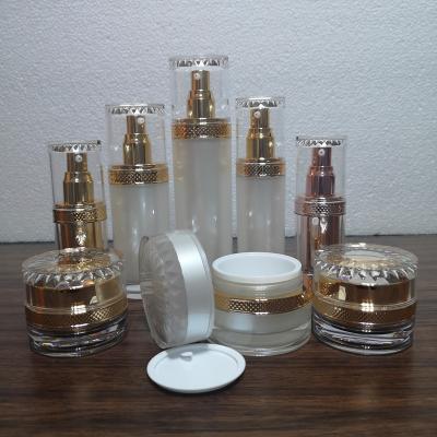 China Frascos de creme cosméticos plásticos do ANIMAL DE ESTIMAÇÃO 15g da tampa dos cuidados com a pele à venda