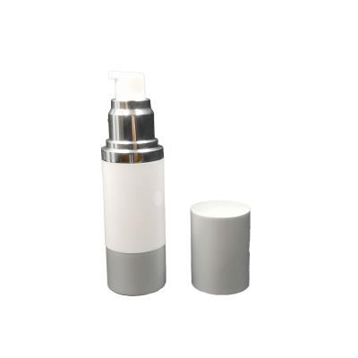 Cina Bottiglia cosmetica dello spruzzo della pompa senz'aria UV di placcatura 100ml pp in vendita