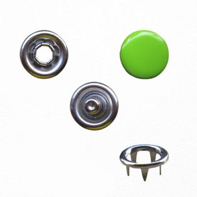 China Prong Ring Snap Button with Green Cap for Garment; Dyed Capped Prong Fastener; Enamel Capped Prong Buttons for sale