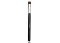 China Precision Round Flat Concealer Brush / Angled Makeup Brush Poly Bag Packing for sale