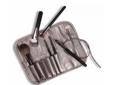 China Leather Bag Portable 6Pcs Foundation Makeup Brush Customized Logo for sale