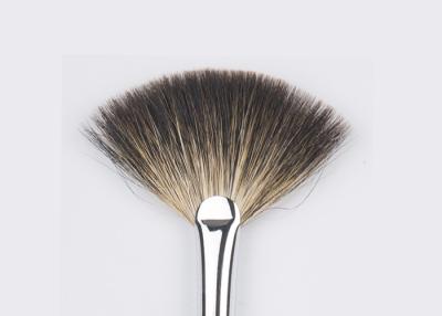 Cina Il piccolo trucco classico di alta qualità del fan spazzola i capelli naturali molli e flessibili del procione in vendita
