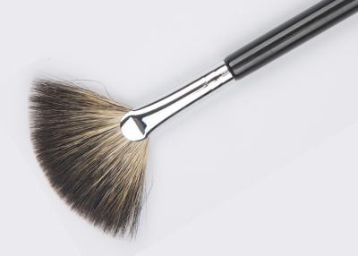 Cina Il piccolo trucco classico di alta qualità del fan spazzola i capelli naturali molli e flessibili del procione in vendita
