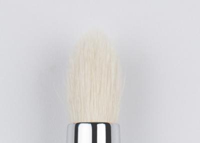 Cina Spazzola della piega della matita di trucco dei capelli della capra di alta qualità con la maniglia di legno nera in vendita