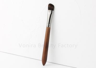 Cina Spazzola ad angolo di trucco dell'evidenziatore della spazzola della polvere dei capelli di Vonira dei capelli naturali dello scoiattolo piccola in vendita