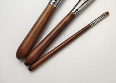 Cina Il punto culminante cosmetico sintetico di Taklon dell'alto grado ha affusolato la polvere di trucco spazzola la fabbrica creativa della Cina degli strumenti di trucco in vendita
