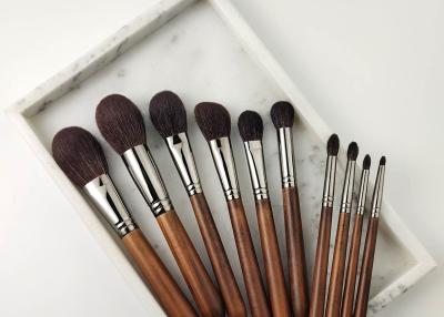 Cina Il punto culminante cosmetico sintetico di Taklon dell'alto grado ha affusolato la polvere di trucco spazzola la fabbrica creativa della Cina degli strumenti di trucco in vendita