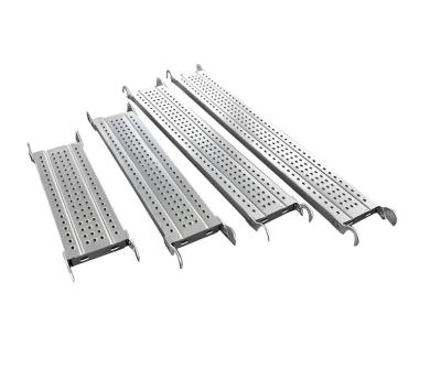 China Industrial Lightweight Metal Scaffolding Planks With Perforated Anti Slip Safety Deck for sale