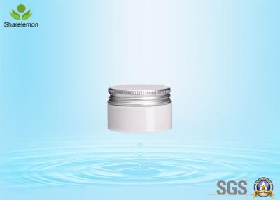 China 30ml White Cosmetic Plastic Products Jars for Lip Cream Packaging Te koop