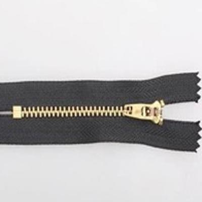 Κίνα Κατασκευή ενδυμάτων με δερμάτινο φερμουάρ προς πώληση