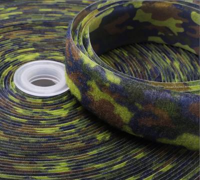 Cina Camuffamento esterno con nastro ad anello resistente ai raggi UV tolleranza alle alte temperature in vendita