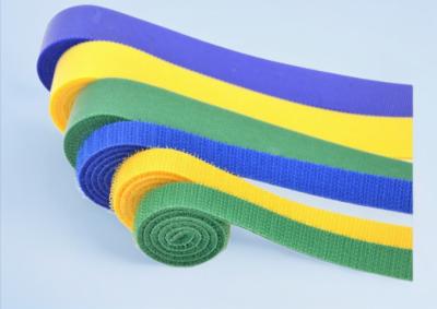 China Dubbelzijdige klittenband met haak en lus van nylon, hoge sterkte en herbruikbaar Te koop
