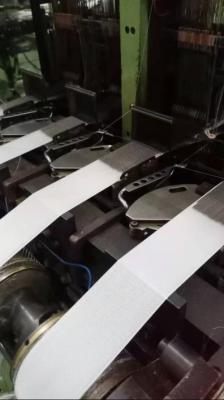 Κίνα Η προηγμένη υφαντική μηχανή Hook And Loop Needle Loom μεγιστοποιεί την παραγωγή με ελάχιστο χρόνο διακοπής προς πώληση