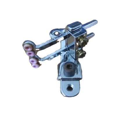 Κίνα R3-43 Σύνθεση καθοδήγησης άνω νήματος και ράβδος Μηχανή ραπτικής υψηλής ταχύτητας από νάιλον προς πώληση