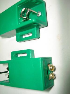 Cina Interruttore di rottura filo superiore e inferiore per macchina da cucire cerniere in nylon in vendita