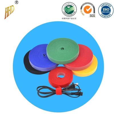 China Double-Sided High Strength Reusable Hook and Loop Tape for Durable Fastening Solutions for sale