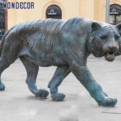 Cina Le statue bronzee all'aperto scolpiscono Tiger Figurine Life Size bronzeo 135cm in vendita