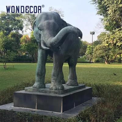 Cina La scultura bronzea su ordinazione del quadrato ha fuso la statua bronzea 230cm dell'elefante in vendita