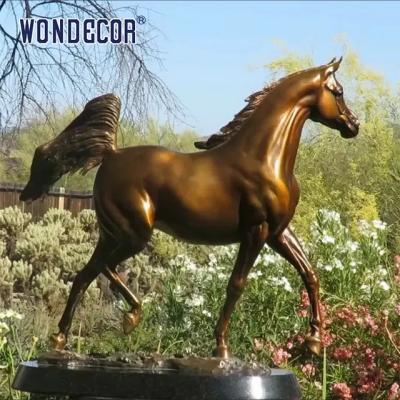 Cina Scultura araba bronzea su ordinazione all'aperto del cavallo della scultura 190cm in vendita