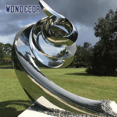 China Customizable Spatial Forged Metal Sculpture Abstract Spiral Twisted Geometric Te koop