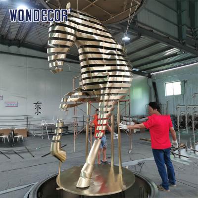 中国 大規模な公共芸術 抽象的な切断 馬 ステンレス鋼の彫刻 販売のため