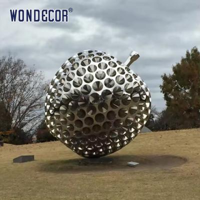 Cina Metal Art Large Stainless Steel Garden Sculptures Hole Digging Apple in vendita