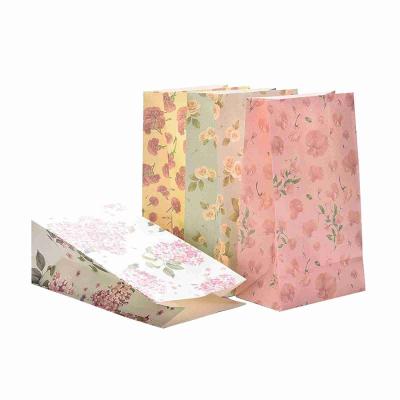 China Soem 3 lbs-Blumen-Druckgeschenk-süße Papierbrot-Taschen für Partei-Bevorzugungs-Hochzeit zu verkaufen