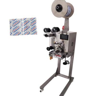 중국 자동 건조제 넣기 기계 220 봉지/분 단일 단계 50HZ/60HZ 판매용