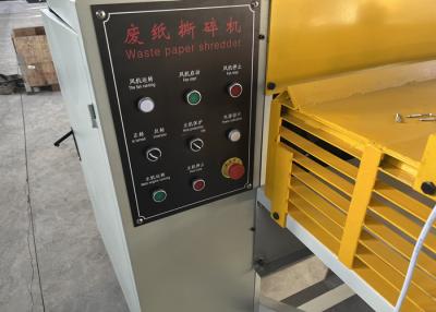 Cina 1000 kg/ora Produttività Trinciatrici per cartoni ondulati e tubi per la lavorazione Distanza 90-250 mm in vendita