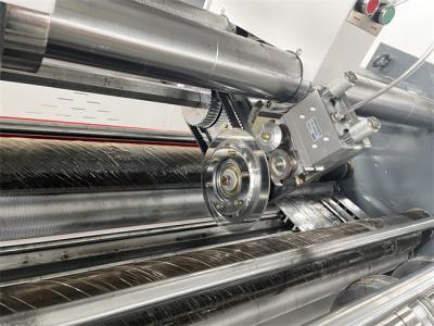Cina Regolazione elettrica a lama sottile Slitter Scorer Machine con alimentatore manuale in vendita